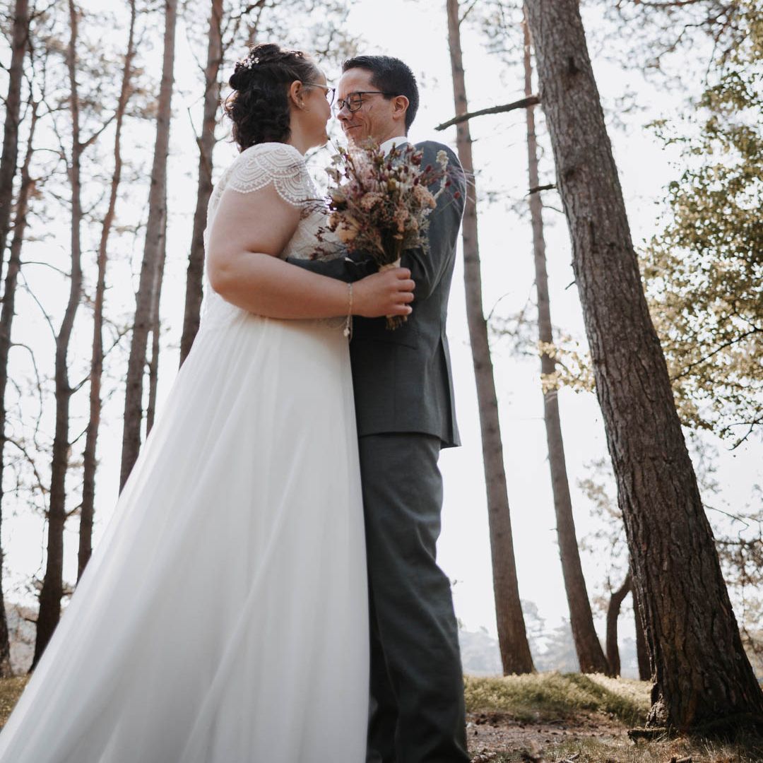 Christinas Braut Look mit Niah-Top und Chiffonrock – noni